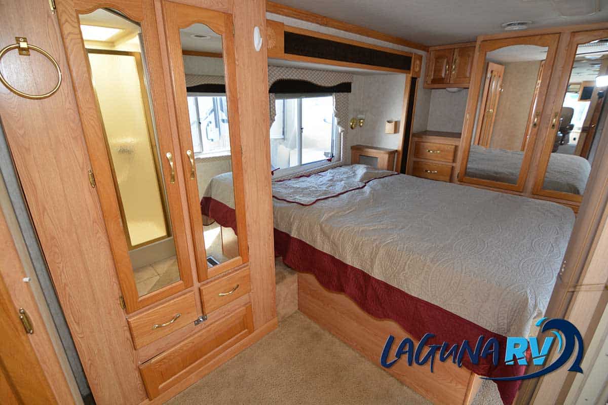 2001 Damon Escaper 3979 - Laguna RV