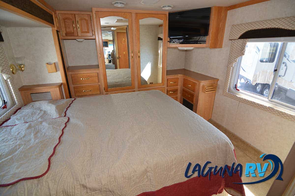 2001 Damon Escaper 3979 - Laguna RV