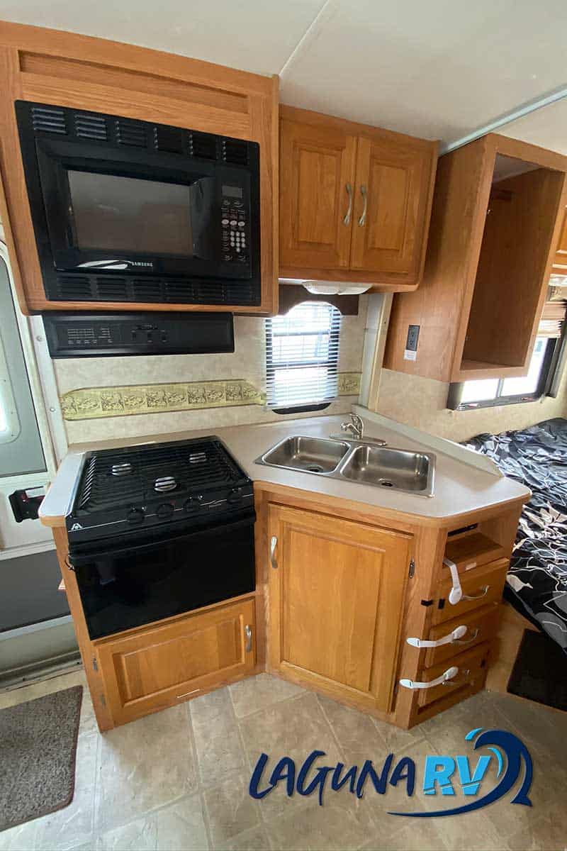 2004 Four Winds 5000 23A - Laguna RV