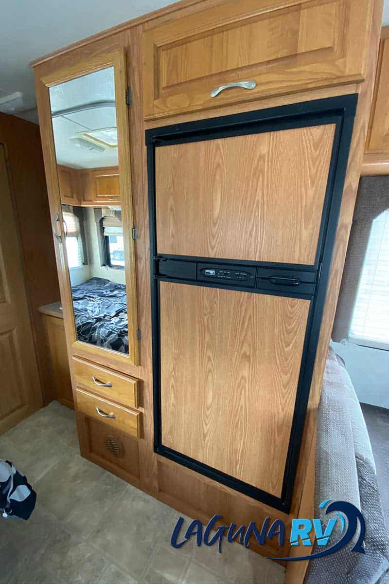 2004 Four Winds 5000 23A - Laguna RV
