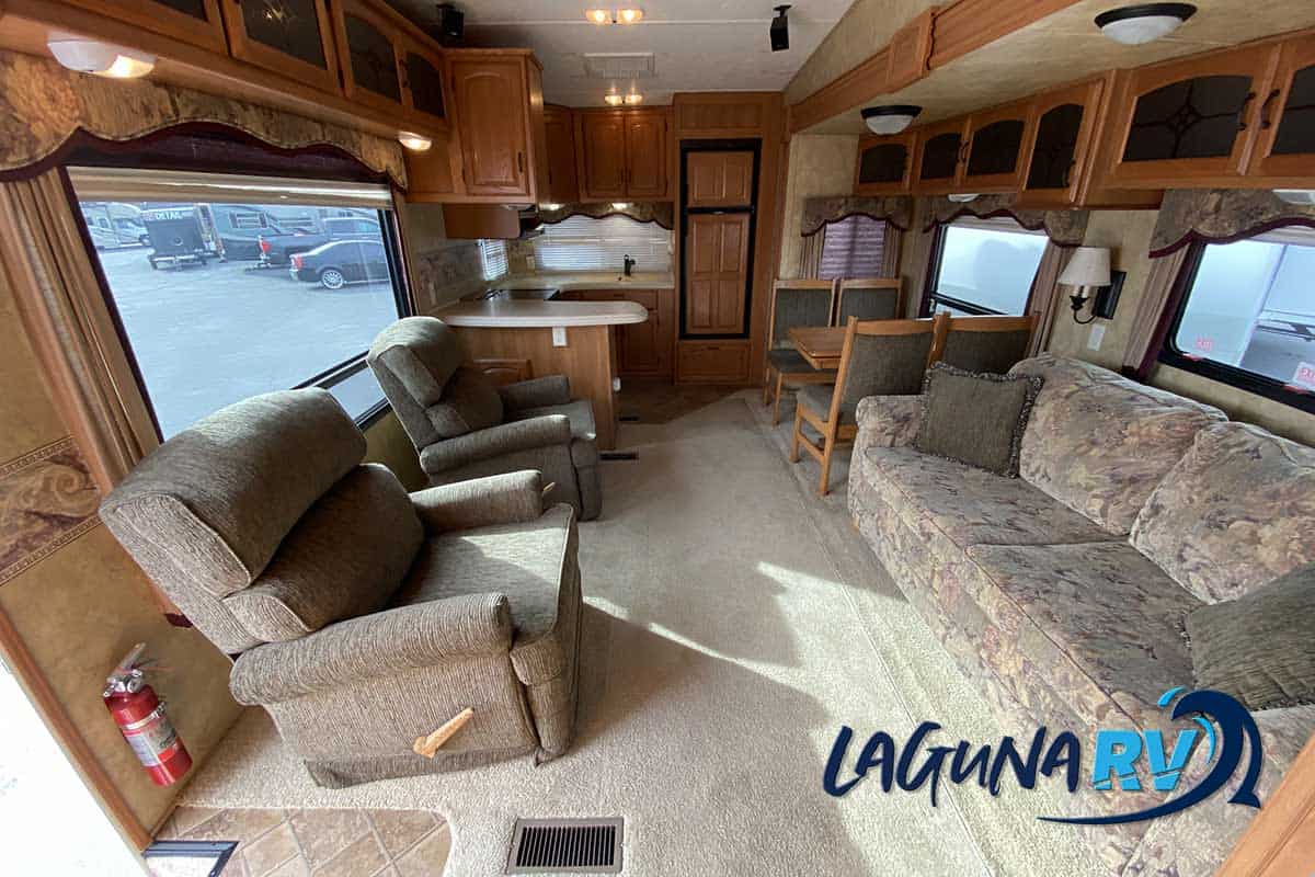 2008 Keystone RV Montana 3000RK - Laguna RV