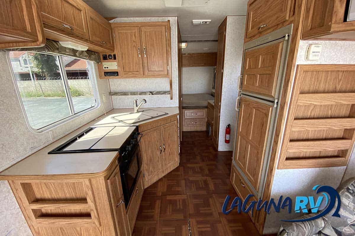 2007 Weekend Warrior Superlite FS2300 - Laguna RV