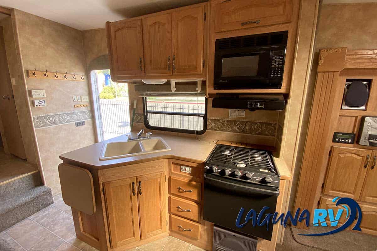 2005 Keystone RV Laredo 29GR - Laguna RV