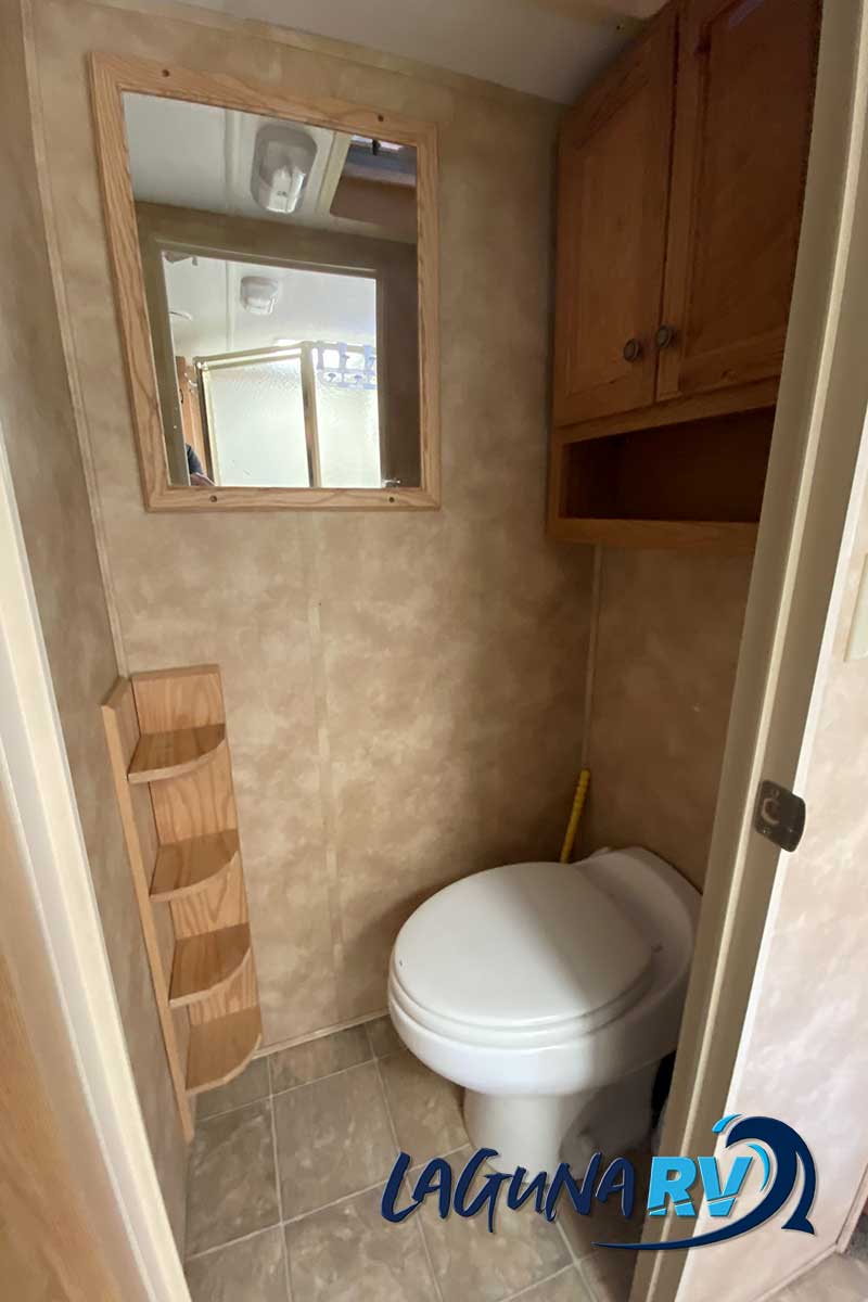 2005 Keystone RV Laredo 29GR - Laguna RV