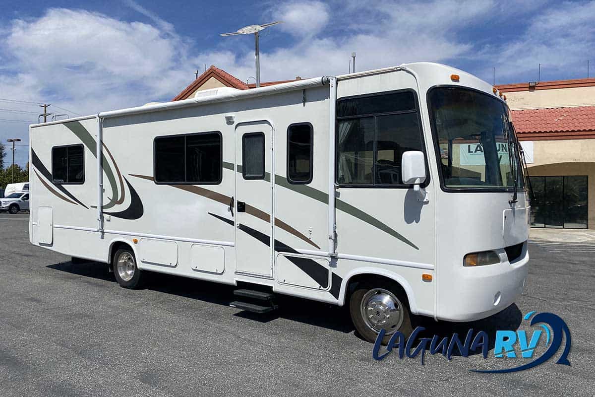 2005 Four Winds Hurricane class A RV for sale | Laguna RV in Colton CA
