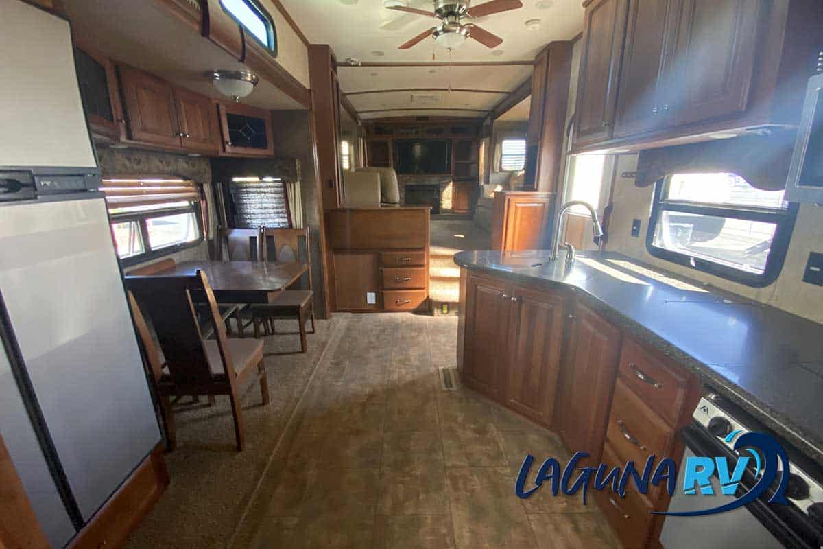 2012 Dutchmen Infinity 5th wheel for sale | Laguna RV in Colton CA