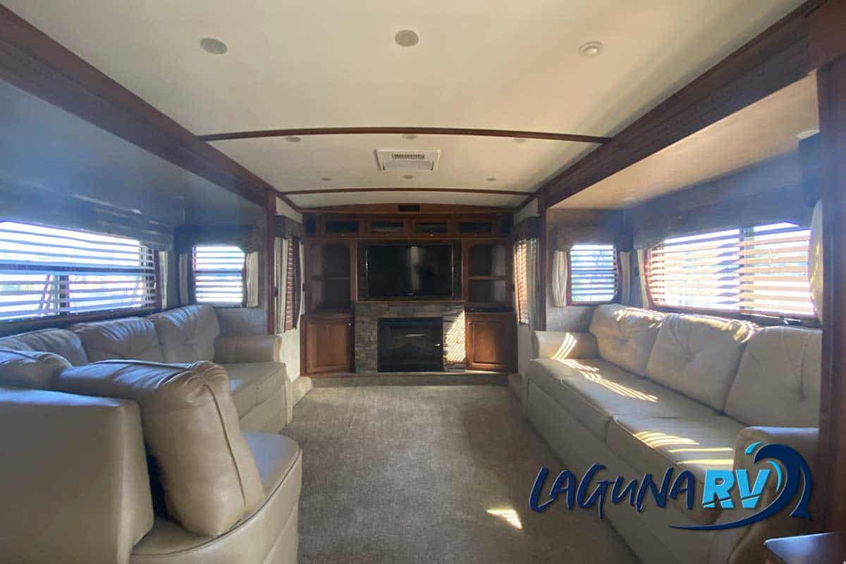 2012 Dutchmen Infinity 5th wheel for sale | Laguna RV in Colton CA