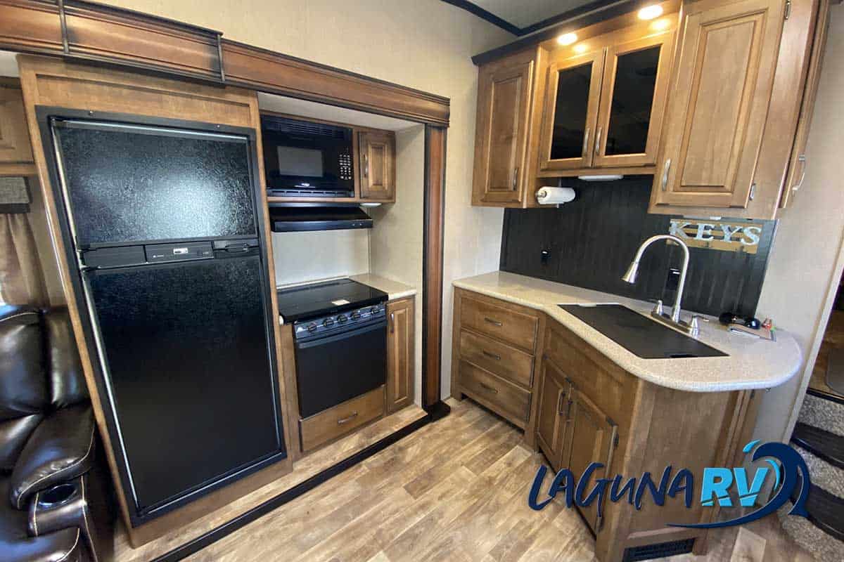 2017 Grand Design Reflection 5th wheel for sale | Laguna RV in Colton CA