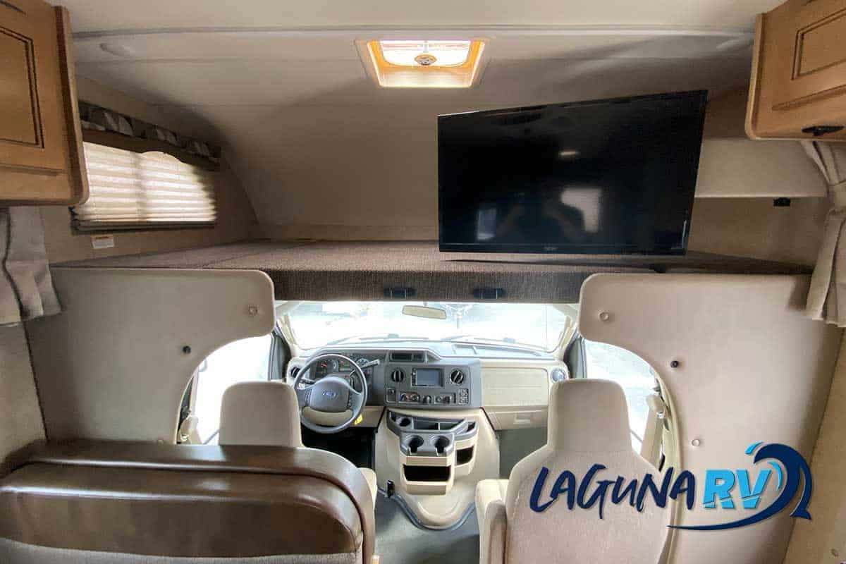 2017 Thor Chateau class C RV for sale | Laguna RV in Colton CA