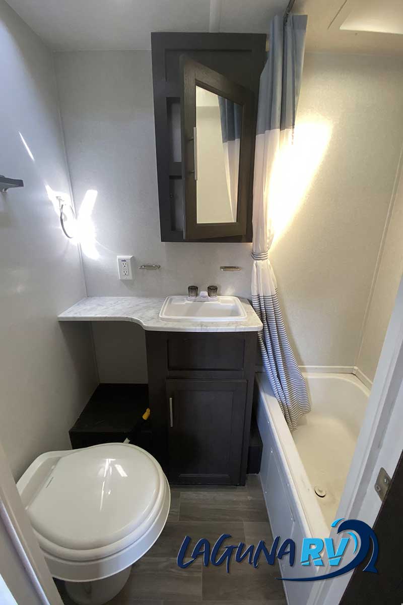 2020 Forest River Wildwood travel trailer for sale | Laguna RV in Colton CA