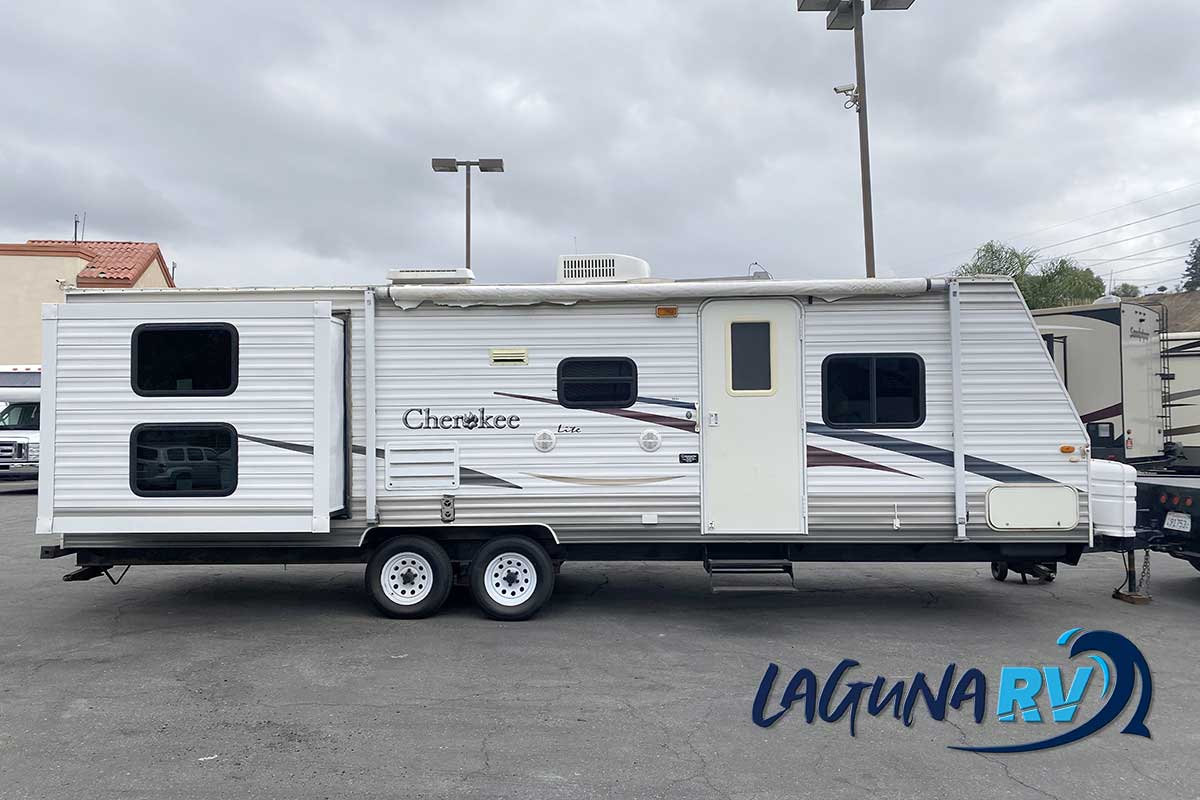 2006 Forest River Cherokee travel trailer for sale | Laguna RV in Colton CA