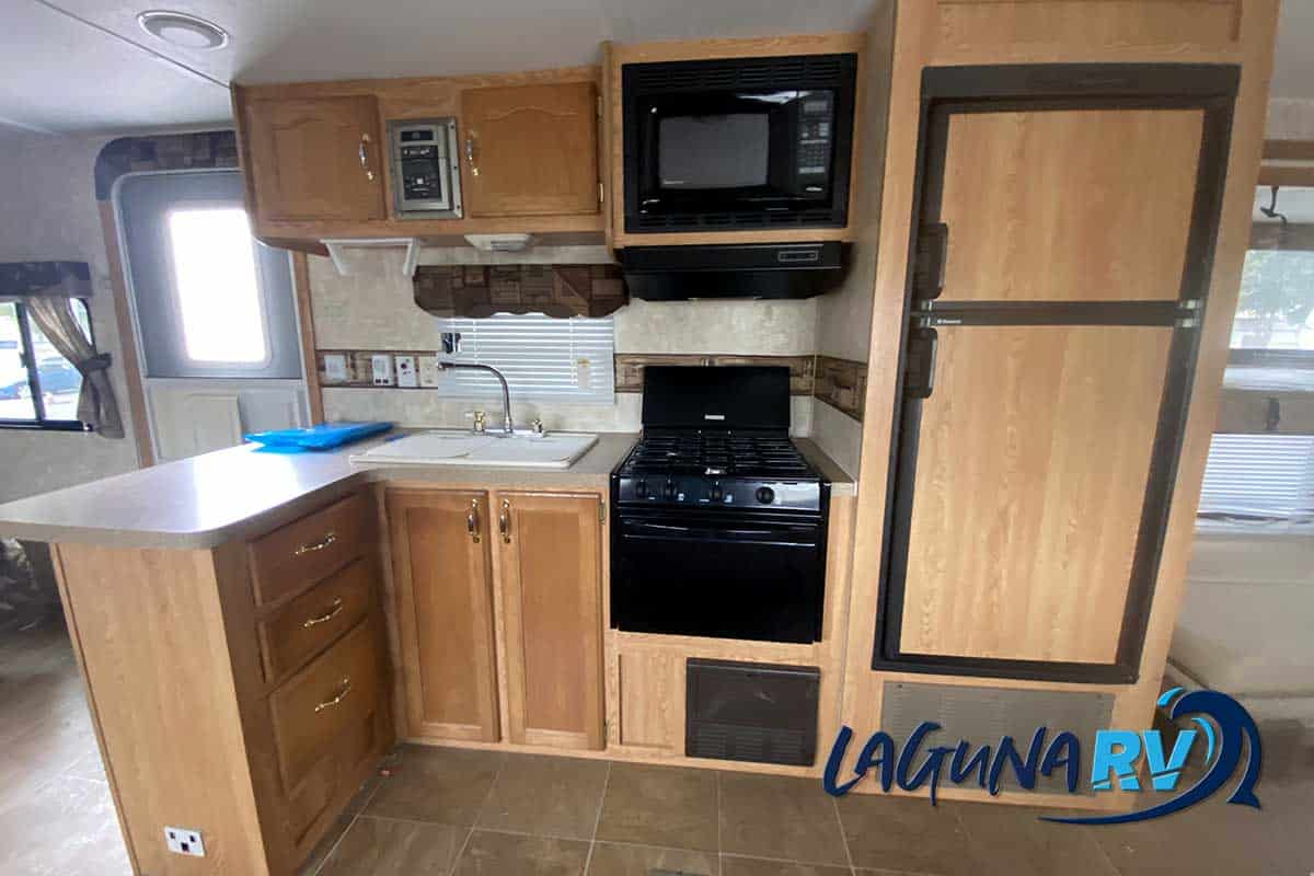 2006 Forest River Cherokee travel trailer for sale | Laguna RV in Colton CA