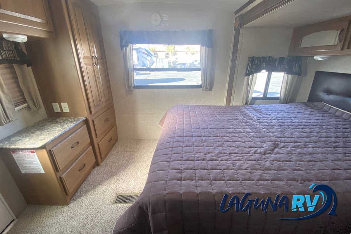 2014 Keystone Outback toy hauler for sale | Laguna RV in Colton CA