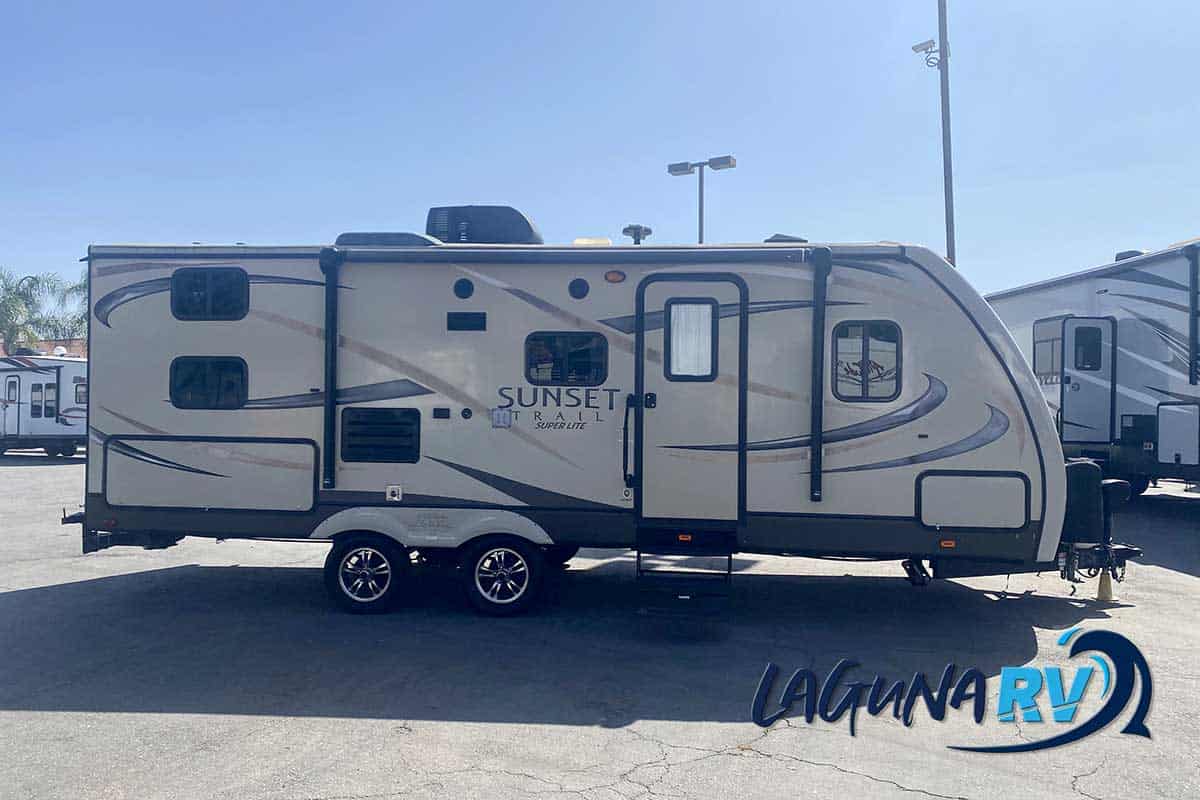 2017 Crossroads Sunset Trail travel trailer for sale | Laguna RV in ...