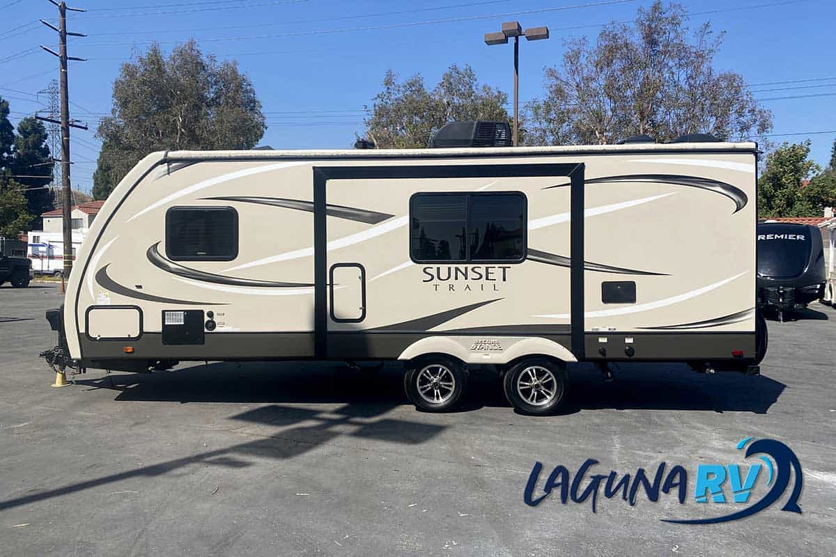 2017 Crossroads Sunset Trail travel trailer for sale | Laguna RV in ...