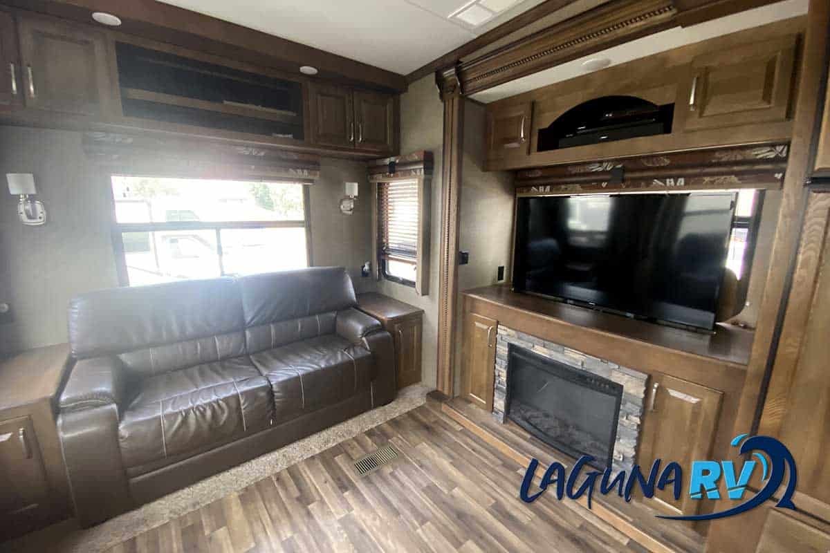 2016 Keystone RV Alpine 5th wheel for sale | Laguna RV in Colton CA