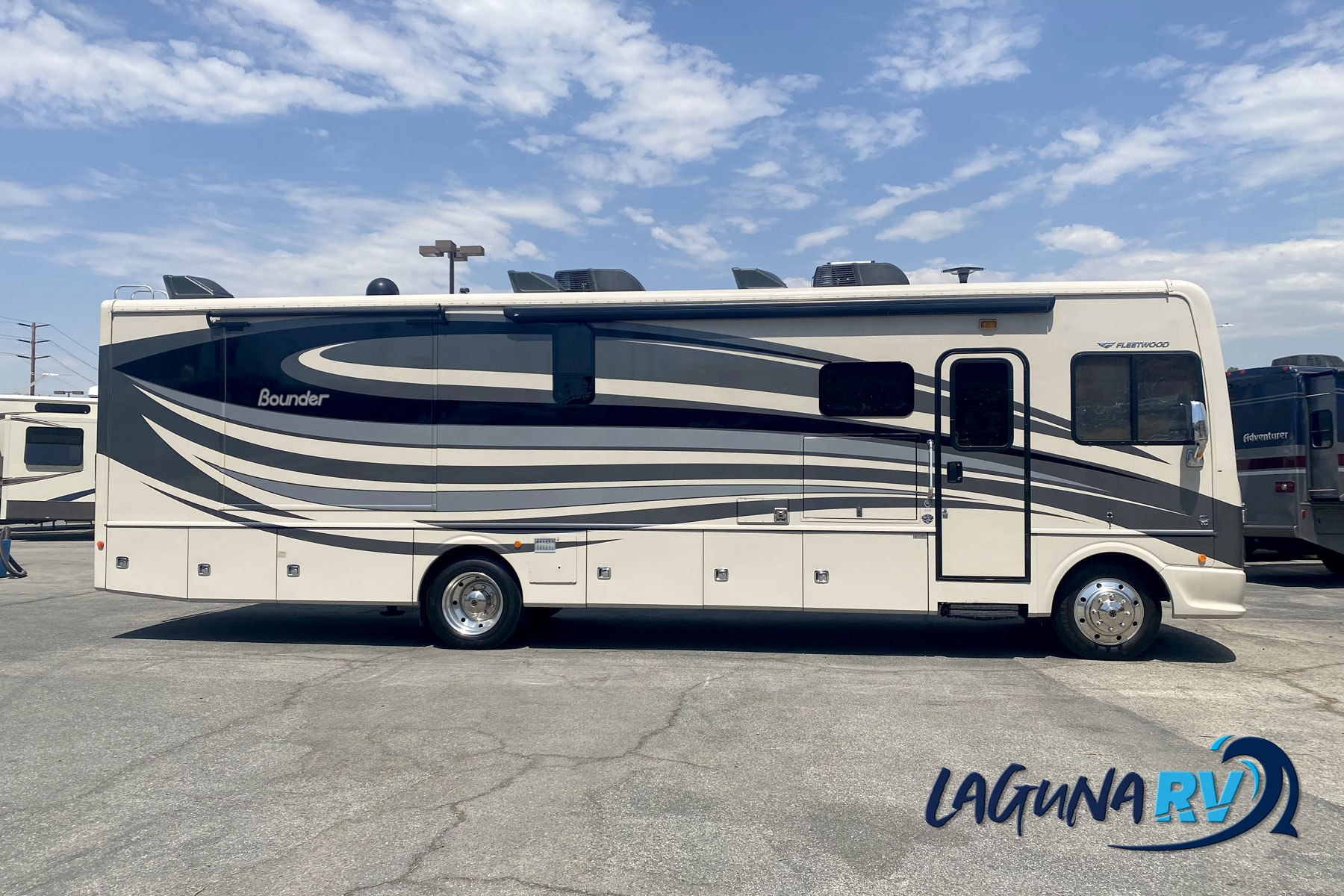 2017 Fleetwood Bounder class A RV for sale | Laguna RV in Colton CA