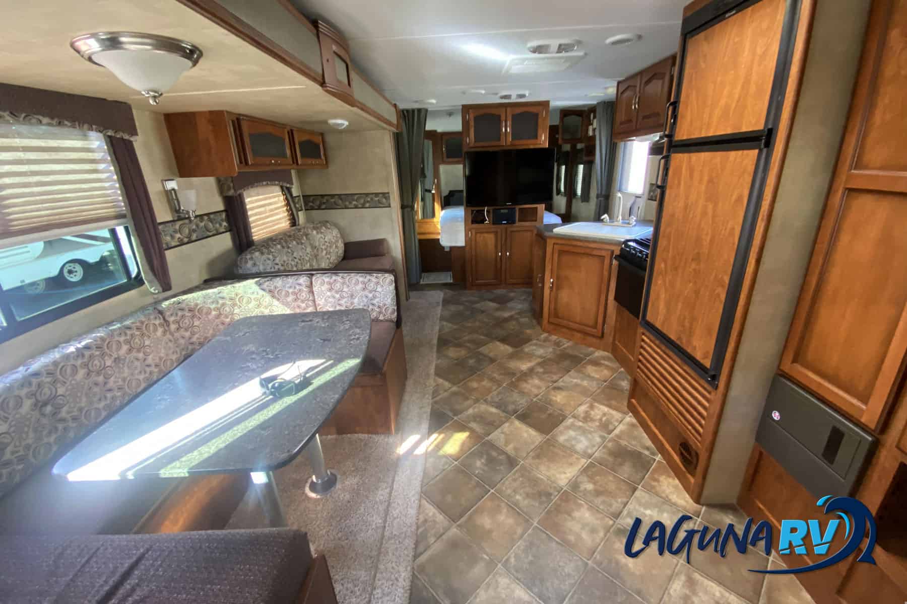 2013 Keystone Passport travel trailer for sale | Laguna RV in Colton CA