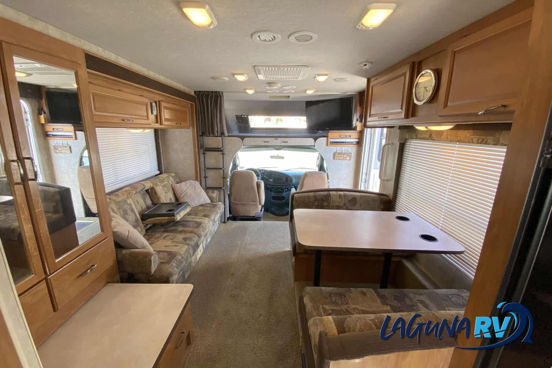 2006 Fleetwood Tioga class C RV for sale | Laguna RV in Colton CA