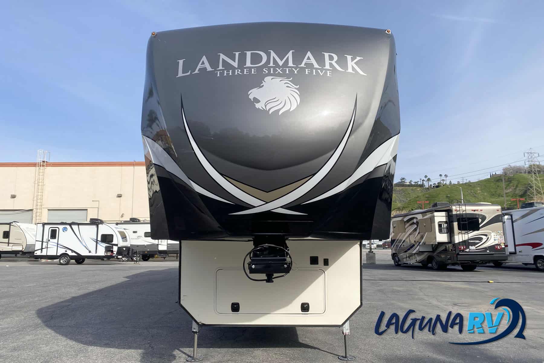 2019 Heartland Landmark 5th wheel for sale | Laguna RV in Colton CA