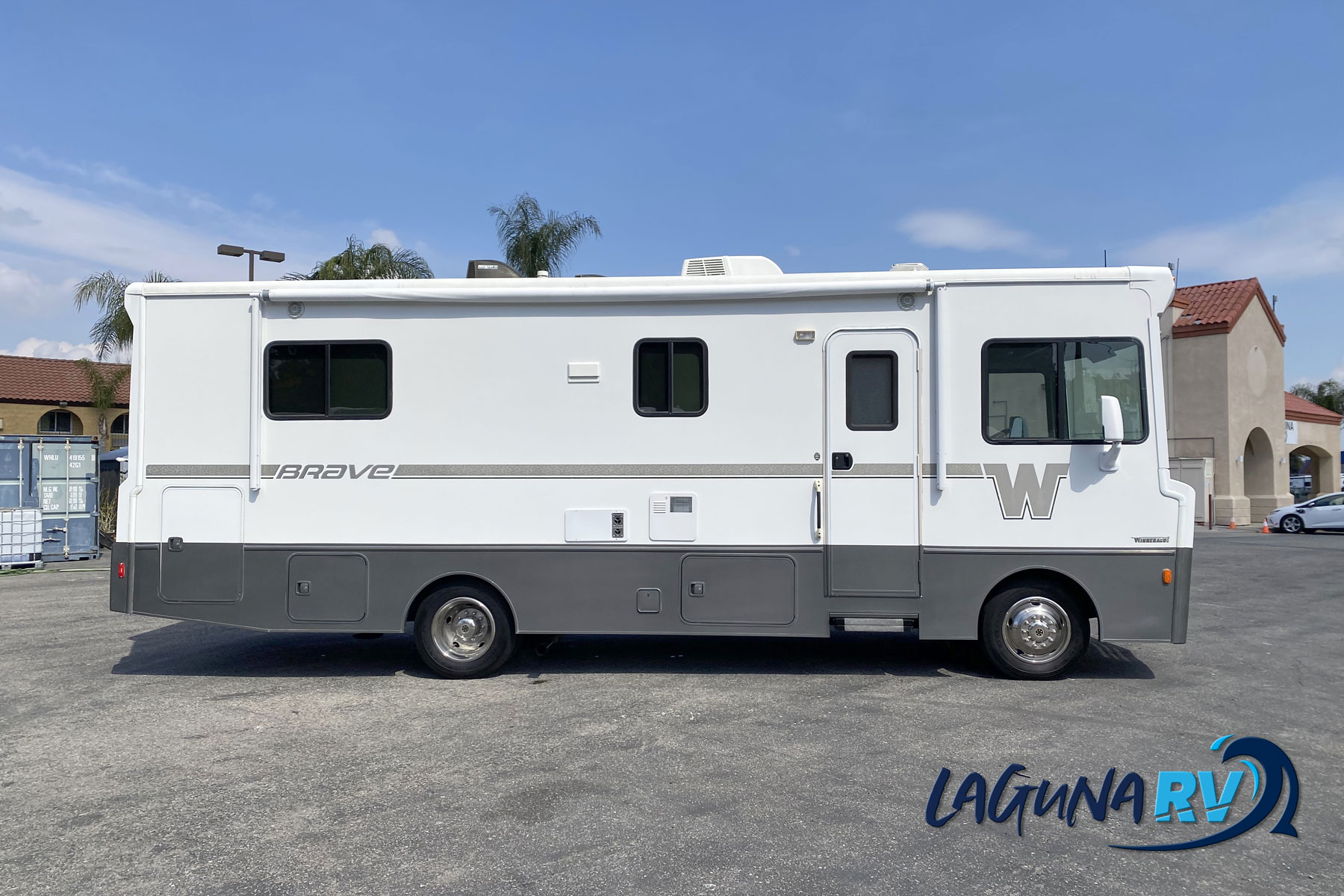 2016 Winnebago Brave class A RV for sale | Laguna RV in Colton CA
