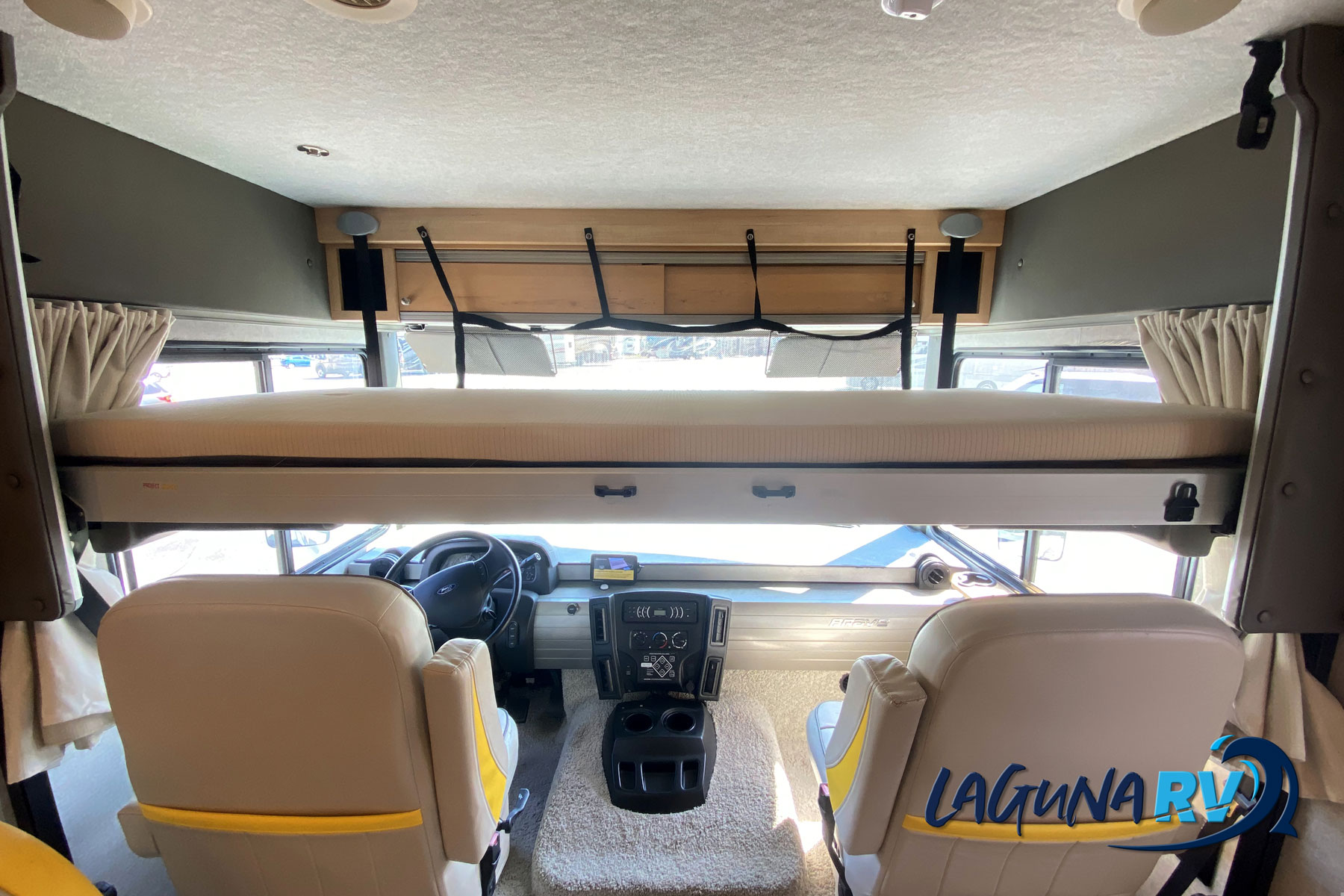 2016 Winnebago Brave class A RV for sale | Laguna RV in Colton CA