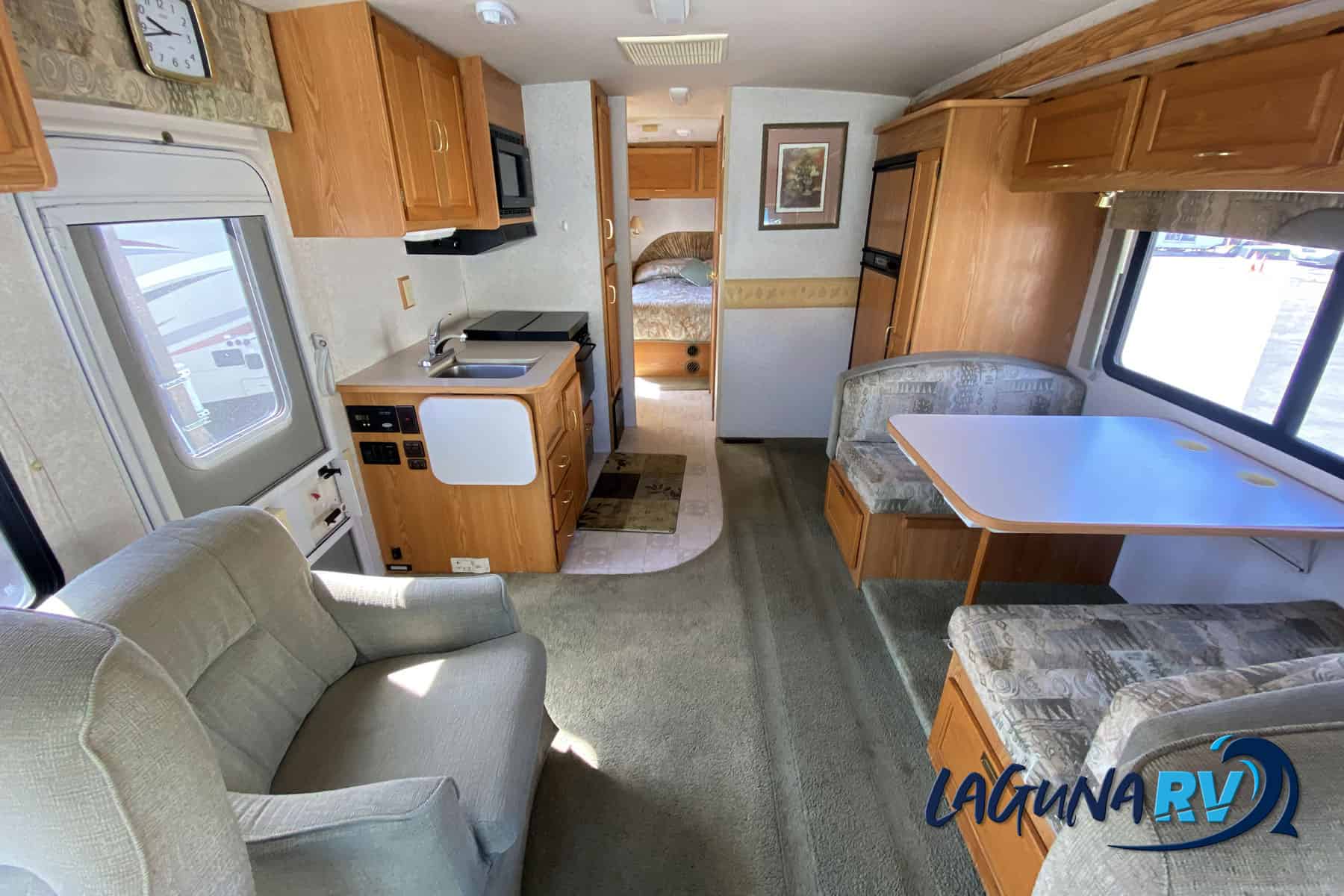 2002 Itasca Sunova class A RV for sale | Laguna RV in Colton CA