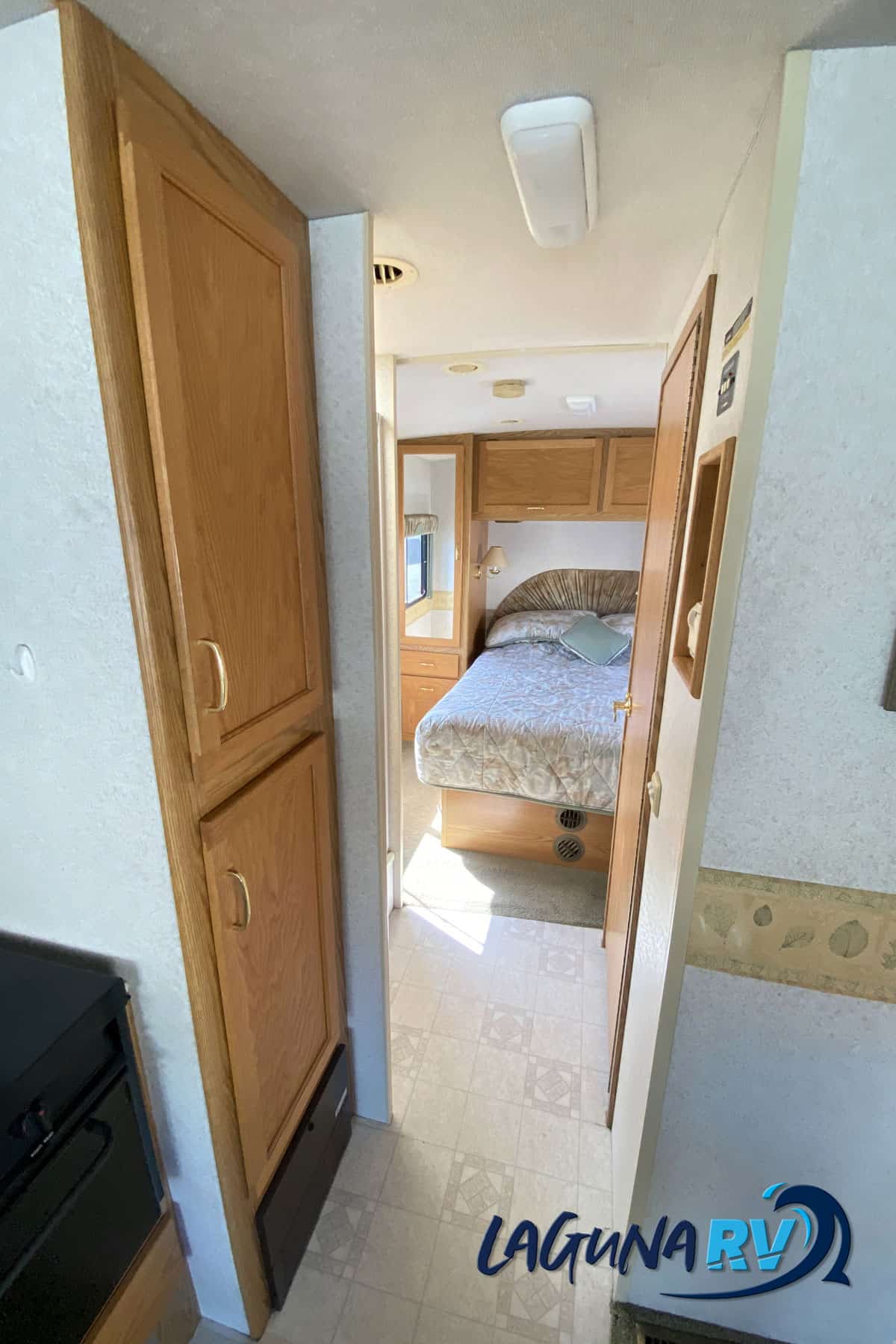 2002 Itasca Sunova class A RV for sale | Laguna RV in Colton CA