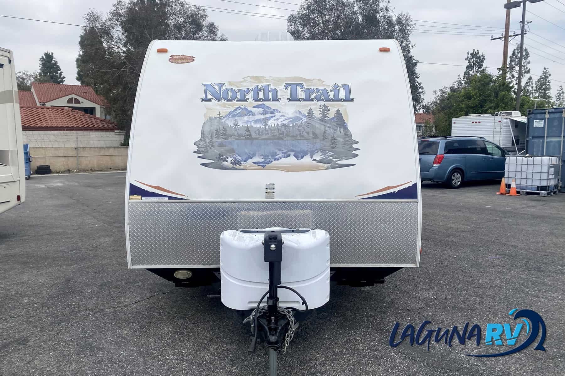 2011 Heartland North Trail travel trailer for sale | Laguna RV in Colton CA