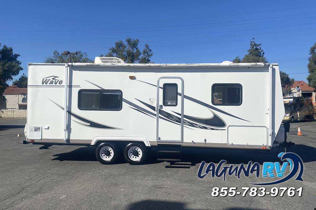 2007 Thor Wave travel trailer for sale | Laguna RV in Colton CA