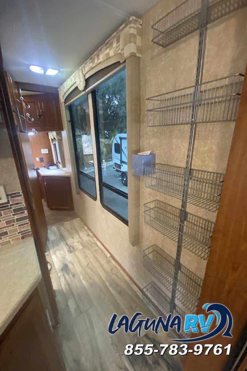2007 Dutchmen Kodiak class C RV for sale | Laguna RV in Colton CA