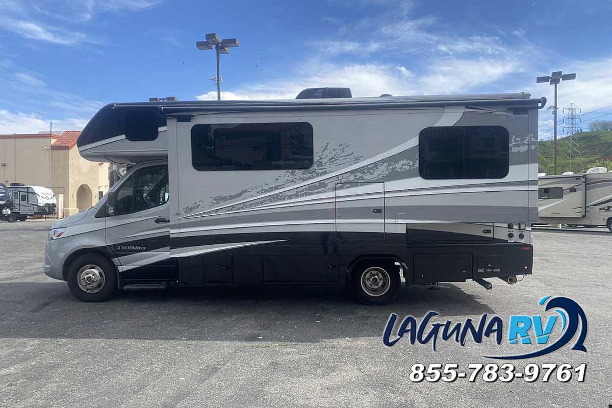 2020 Dynamax Corp Isata 3 Series 24FW - Laguna RV