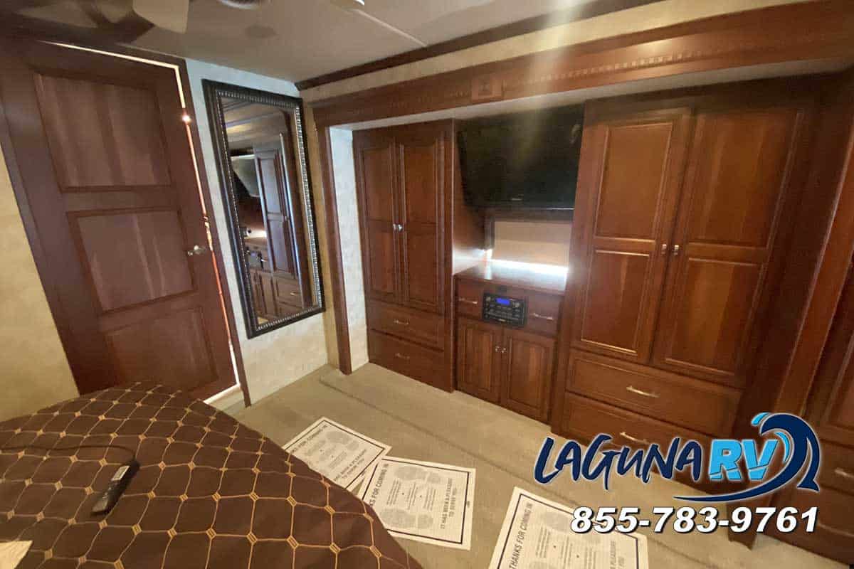 2012 Winnebago Tour class A RV for sale | Laguna RV in Colton CA