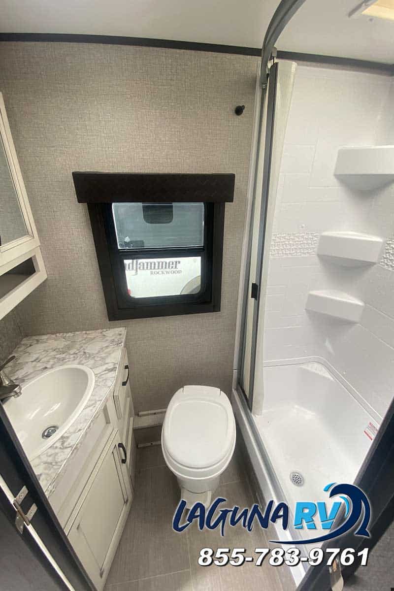 2020 Jayco Jay Feather travel trailer for sale | Laguna RV in Colton CA