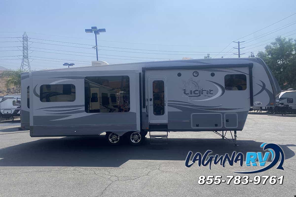 2015 Open Range Light 5th wheel RV for sale | Laguna RV in Colton CA
