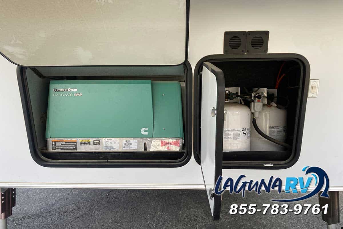 2015 Keystone Fuzion toy hauler for sale | Laguna RV in Colton CA