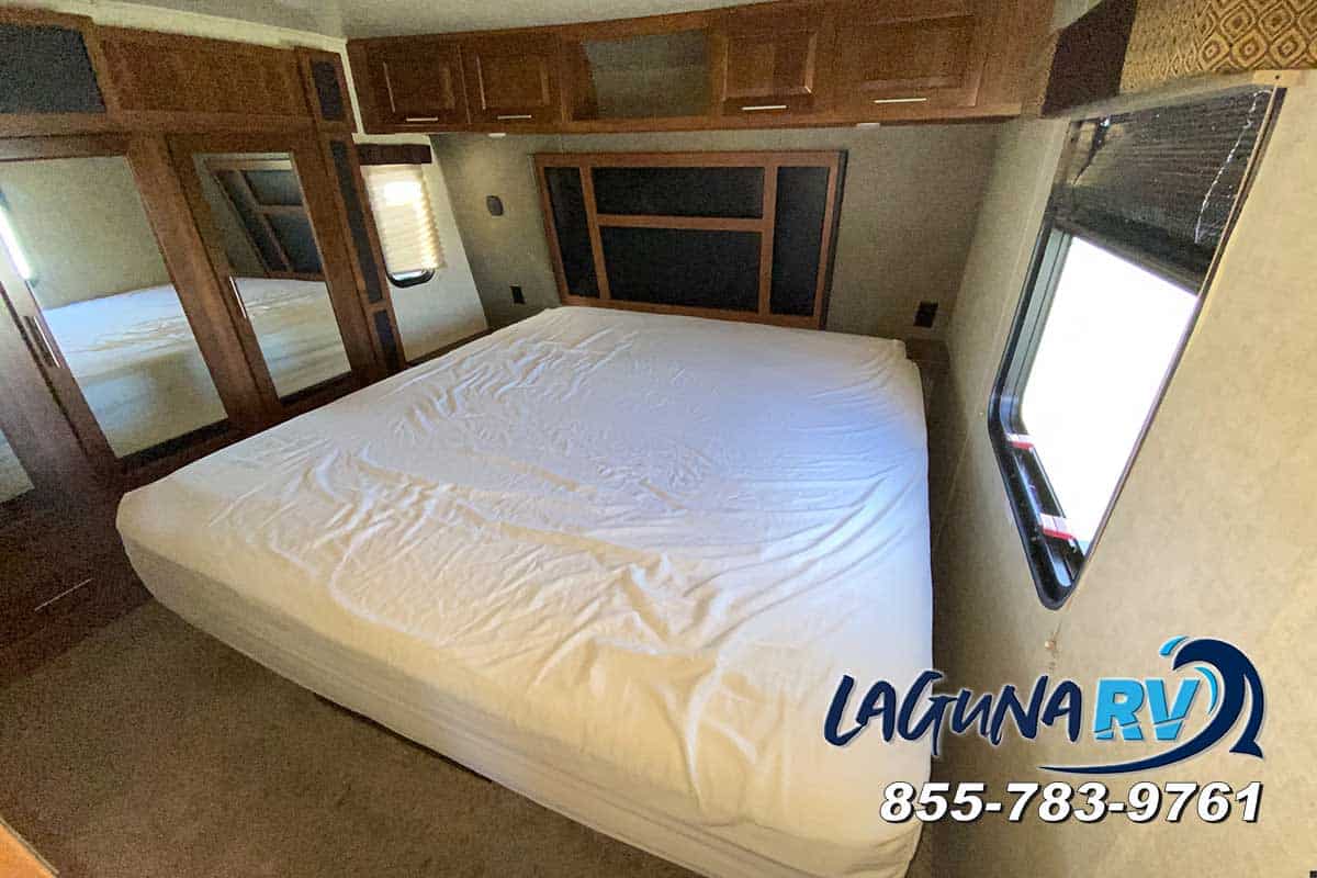 2015 Keystone Fuzion toy hauler for sale | Laguna RV in Colton CA