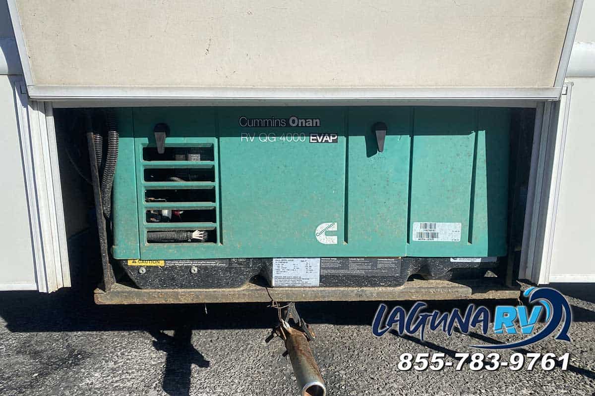 2004 Four Winds 5000 23A - Laguna RV