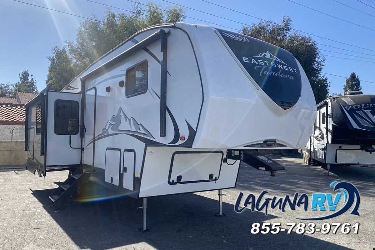 2021 East To West Tandara 286RL-OK - Laguna RV